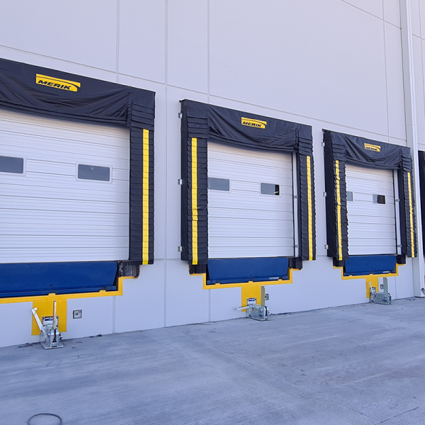 LP Equipamiento para Andén - Door King